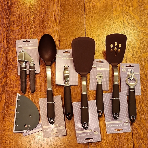Martha Stewart | Kitchen | Martha Stewart Utensil Set Brown | Poshmark